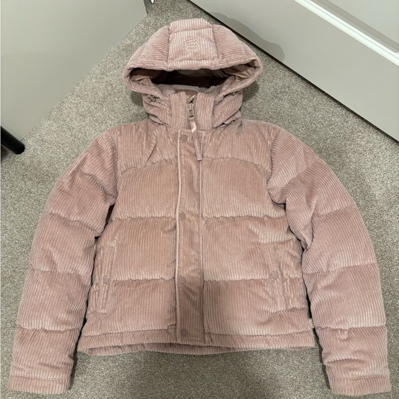 Aritzia | Jackets & Coats | Aritzia Super Puff Short Down Puffer Jacket ...